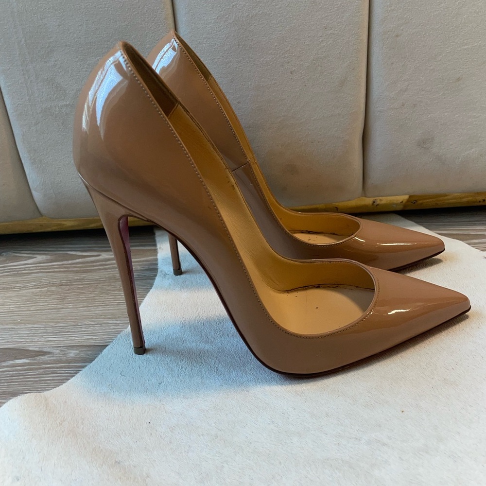 Christian Louboutin So Kate - Gem